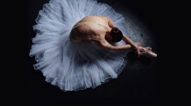 Anorexia and Dance. Looking for the perfect body in dance! | au-di ...